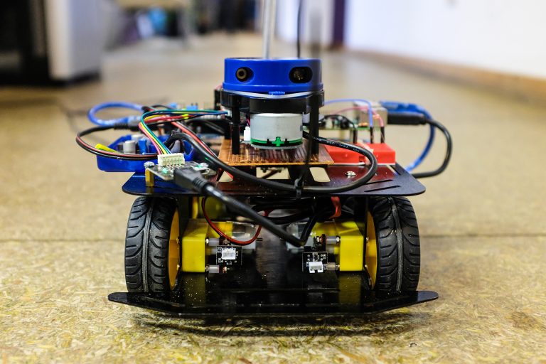 Hacking a robot – Team Blog
